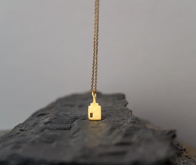 14k Solid Gold House Necklace / Tiny House Pendant / | Etsy
