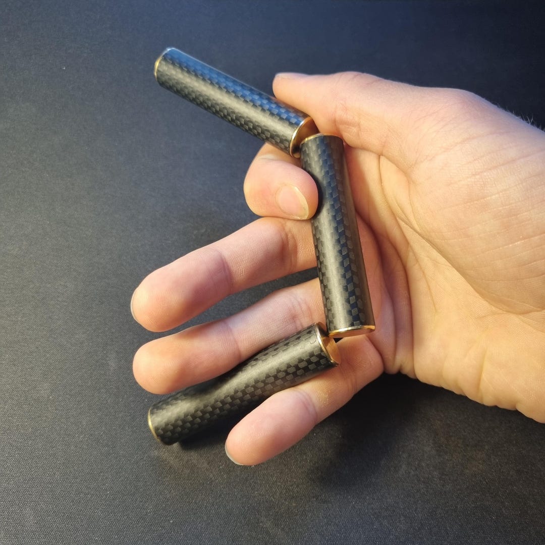 EDC Magnetic Fidget Toy | Carbon Fibre Three-piece Stick | Fidget and ...