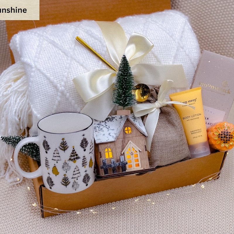 Winter Gift Basket - 60+ Gift Ideas for 2026