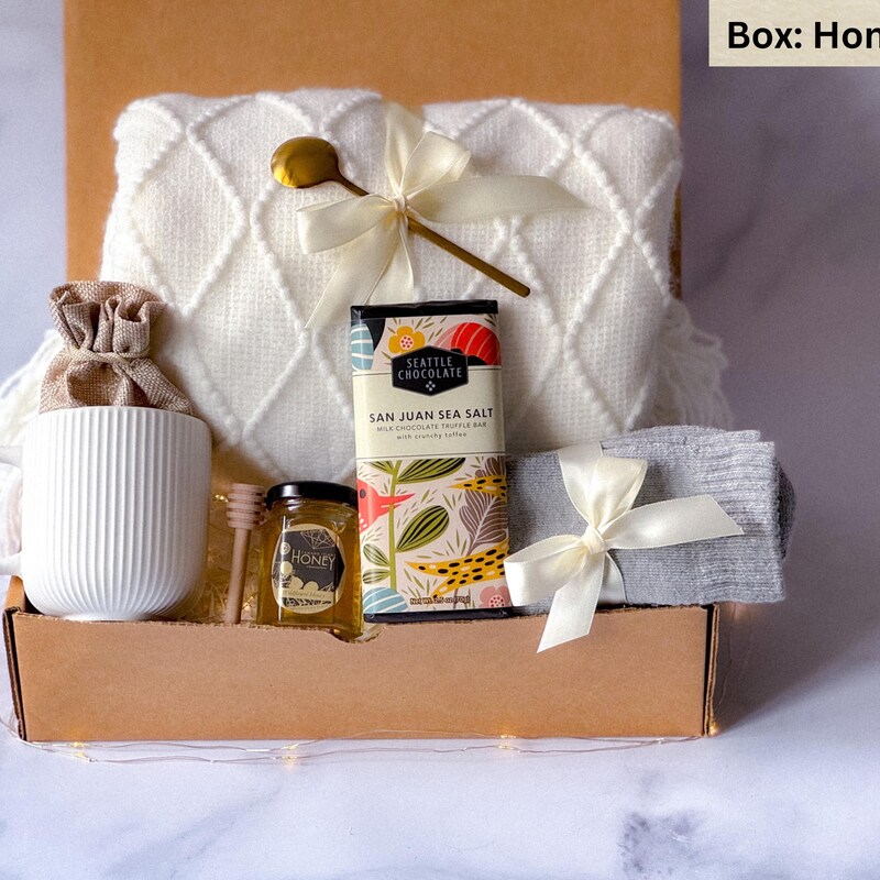 Classy Gift Basket for Women Cozy Gift - 60+ Gift Ideas for 2025