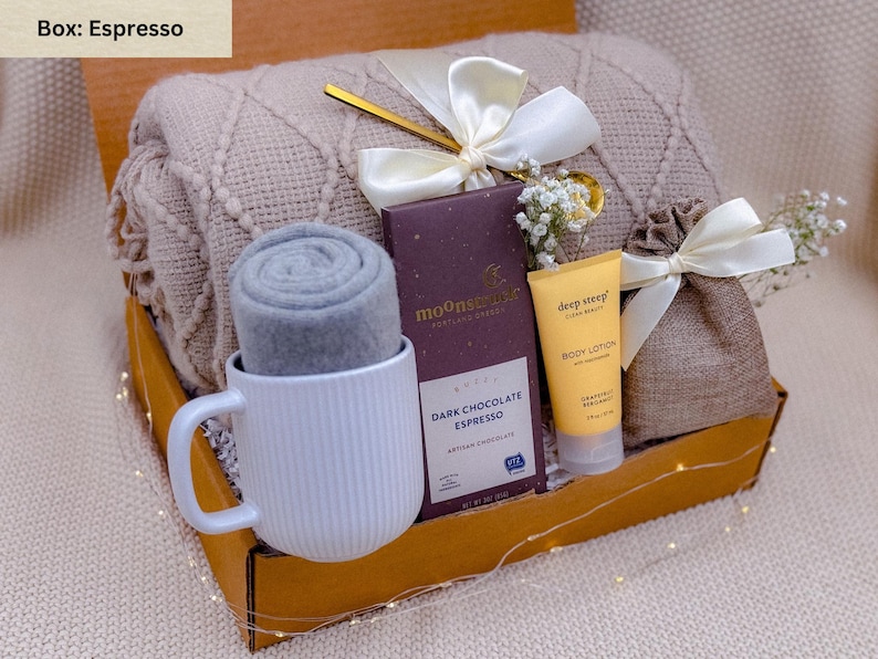 Relaxing Spa Gift Box, Cozy Throw Blanket, Mug, Tea, Candle - Etsy