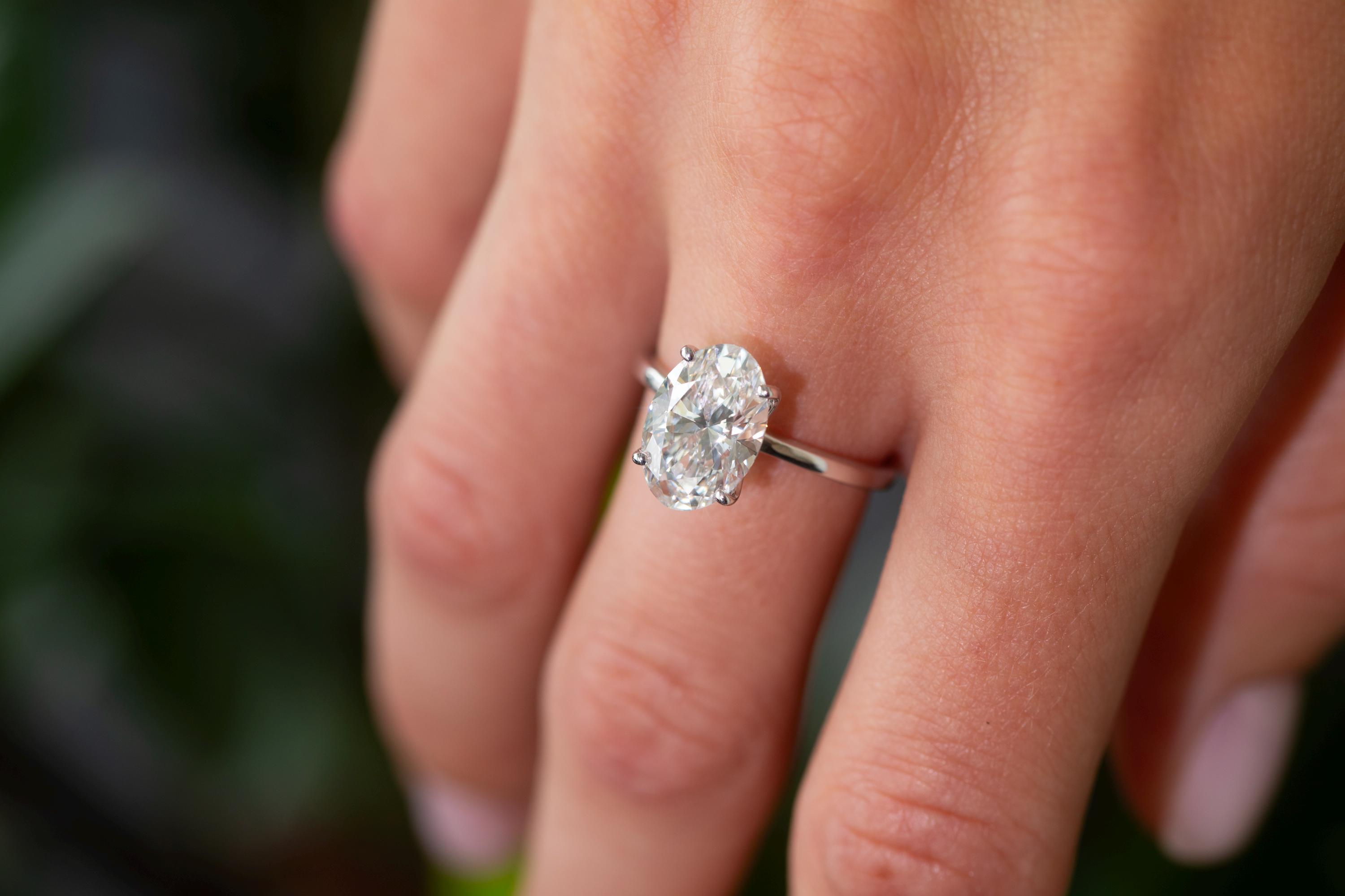 1 Carat Oval Lab Grown Diamond Engagement Ring / White Gold Ring - Etsy