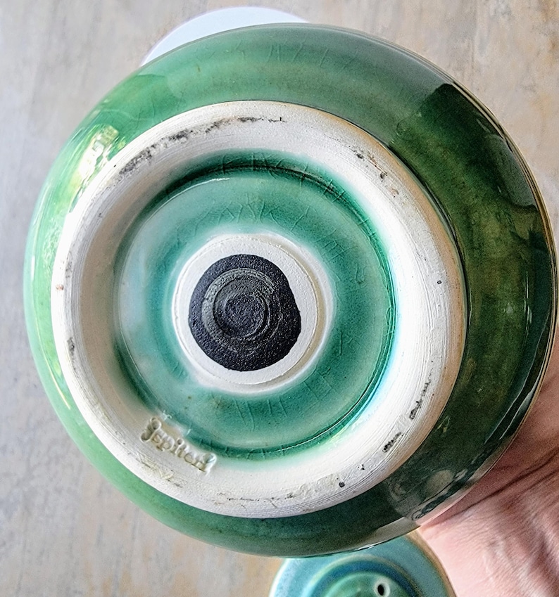 Handsome Green Glazed Stoneware Studio Pottery Lidded Storage Pot - Etsy