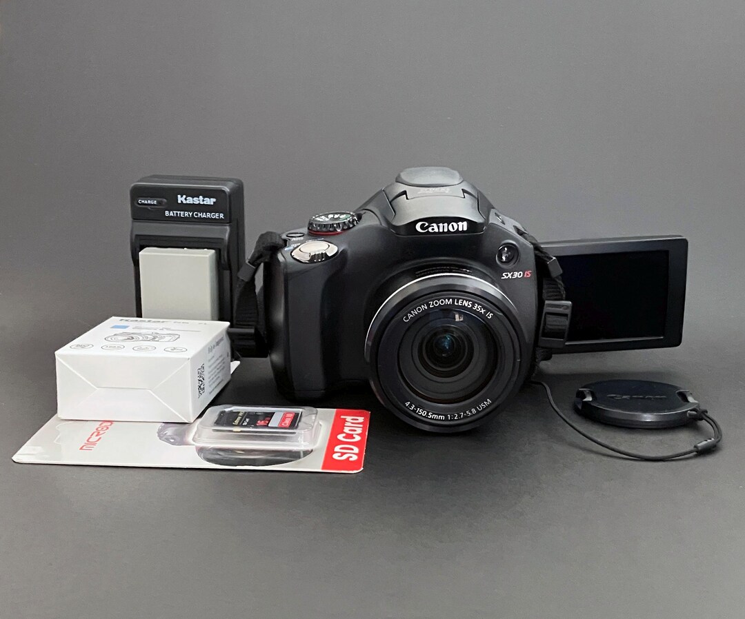 Canon SX30IS _ 14.1mp _ 35x Wide-angle Super Zoom _ Digital Photo/video ...