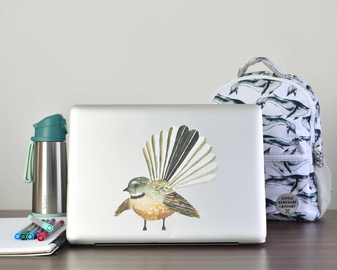 Fantail Wall Decal Small - Etsy