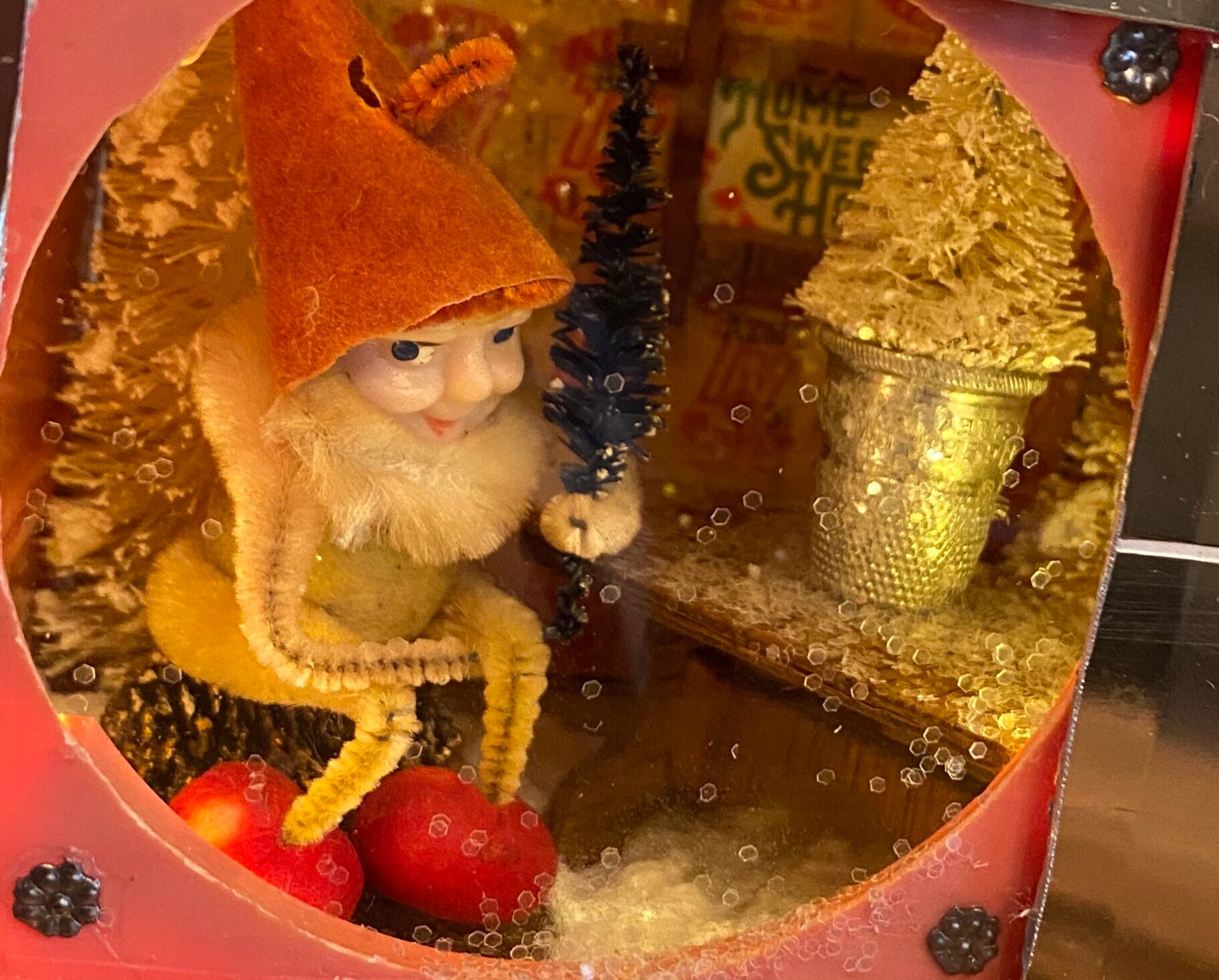 WOW Fantastic Vintage Clock Radio Decor With Elf - Etsy