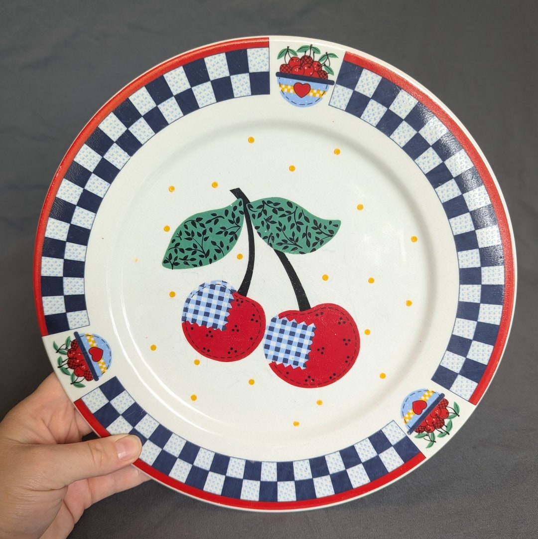 Vintage B&D Tabletops Unlimited - Cherry Plates Set of 6 - Retro Cherry ...