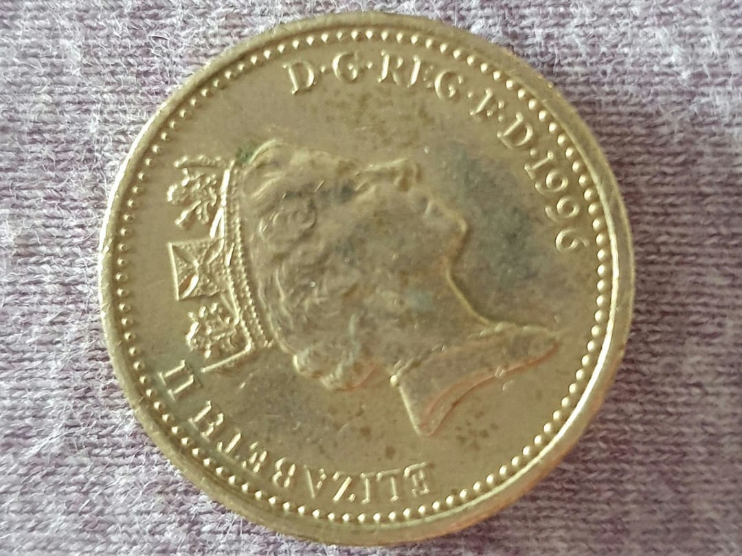 Elizabeth 2 1996 1 Pound Coin - Etsy UK