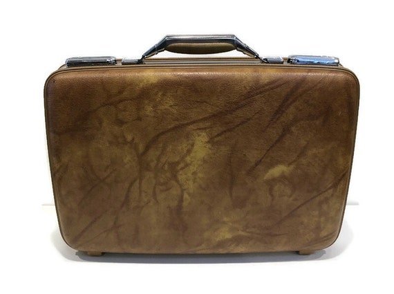 Vintage Medium Brown American Tourister Briefcase, Th… - Gem