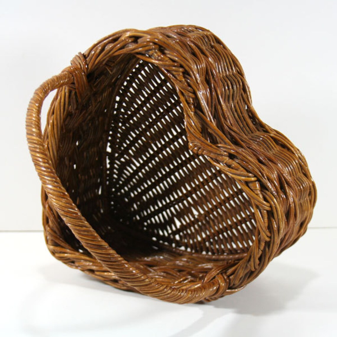 Heart Shaped Wicker Basket with Handle | Etsy Heart Shaped Wicker Basket with Handle | Etsy