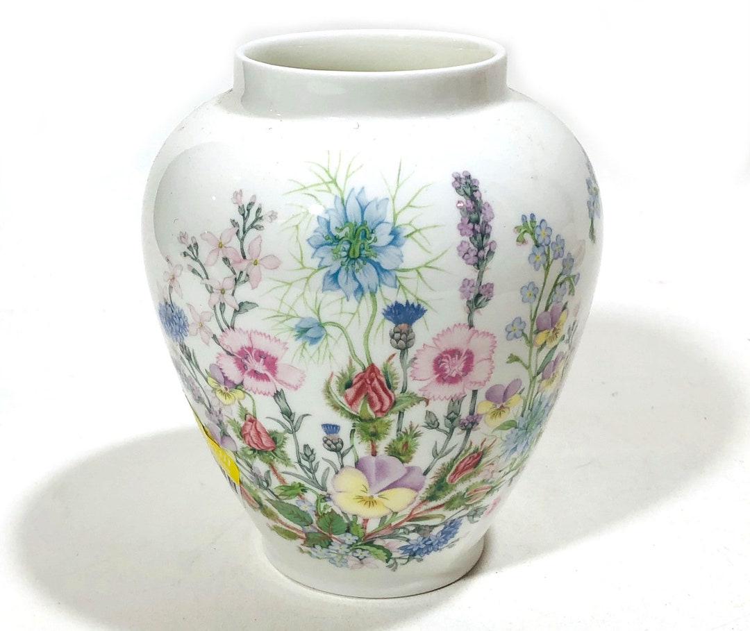Vintage Aynsley wild Tudor Vase White With - Etsy