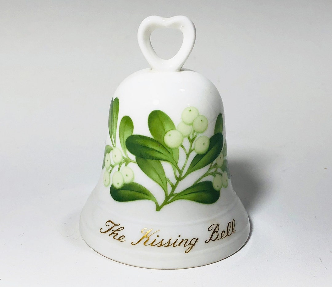 The Kissing Bell, by Noritake, "the Vincent Lippe Collection, One of ...