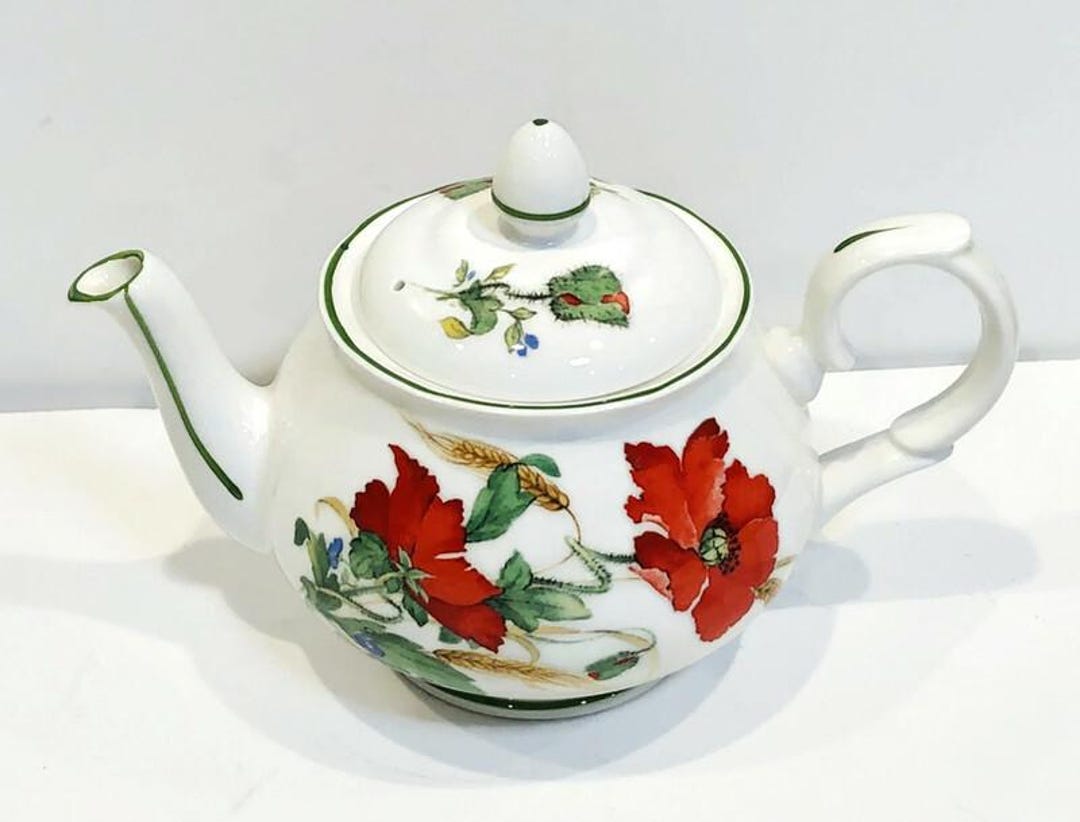 Vintage "poppies" Small Teapot, by Duchess Fine Bone China, Made in ...