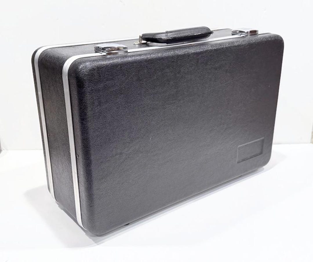 Large Vintage Hard-shelled Black Travel Case, Foam Lined Lid, Aluminum ...