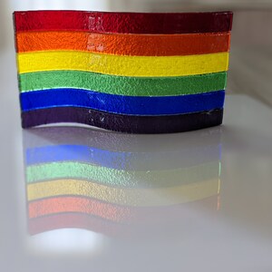LGBTQ Pride Flag Free Standing Wavy Rainbow Glass Art Shelf Decoration ...
