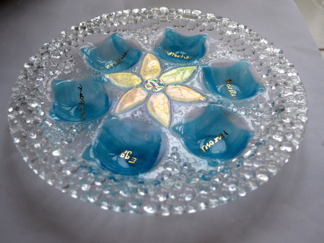 Clear Diamonds Glass Fused Seder Plate in Light Blue English Lettering ...