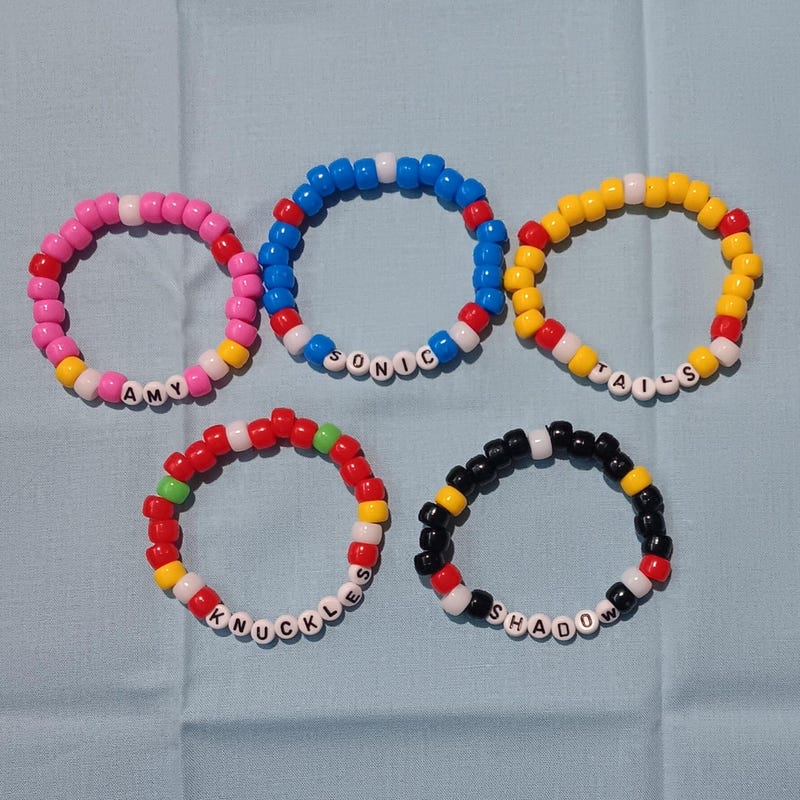 Shadow the Hedgehog Bracelet - Etsy