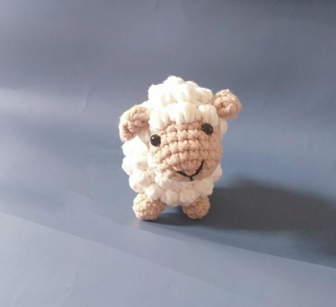 Handmade Sheep Crochet Keychain Gift, Crochet Sheep Keychain, Lamb ...