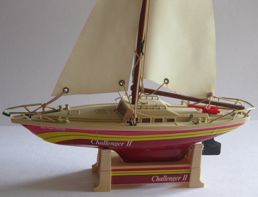 Sailboat Model Challenger II Blue Water 9953210 Vintage - Etsy