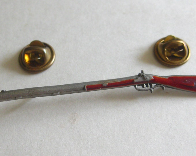 Shotgun Rifle Pin Pin Back Red Handle Vintage - Etsy
