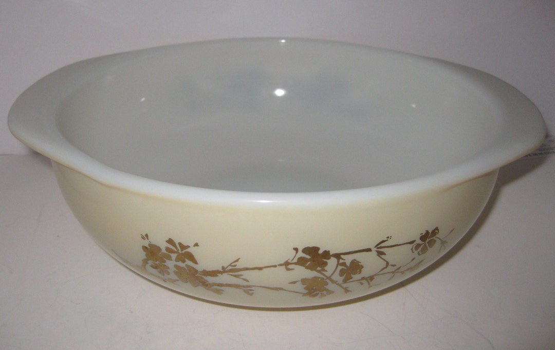 Pyrex Bowl Casserole 2 Qt Made in USA Ovenware Floral Beige Vintage - Etsy