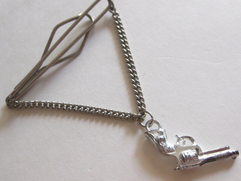 Gun Tie Bar Chain Pistol Revolver Clip Silver Tone Vintage - Etsy