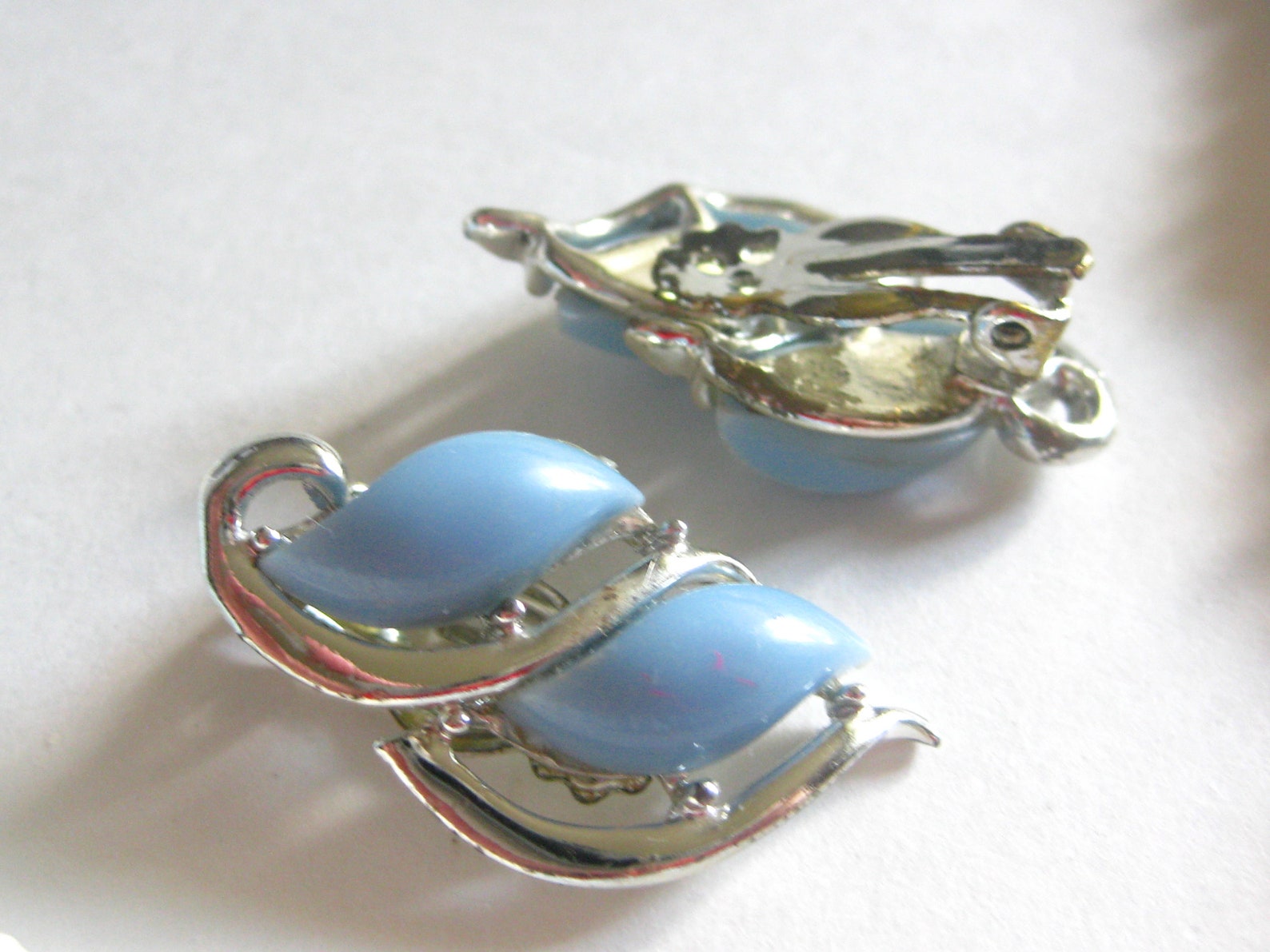 Light Blue Puca Shell Necklace Silver Celluloid Clip Earrings - Etsy