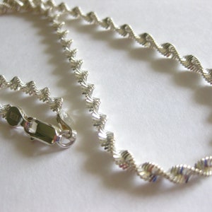 925 Sterling Silver Italy Classic Twisted Design Chain 925 Sterling Silver Italy Classic Twisted Design Chain