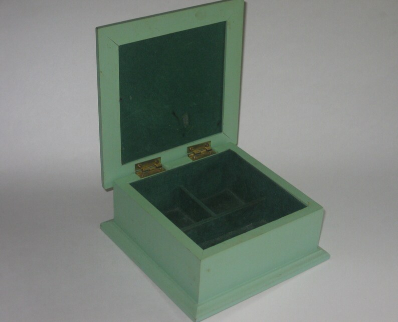 Holly Hobby Jewelry Box Wood Wooden Green Felt Lining | Etsy