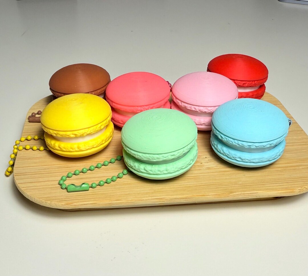 Macarons Fidget Clickers | Keychain | Clicker | Fidget | Gift | Kids ...