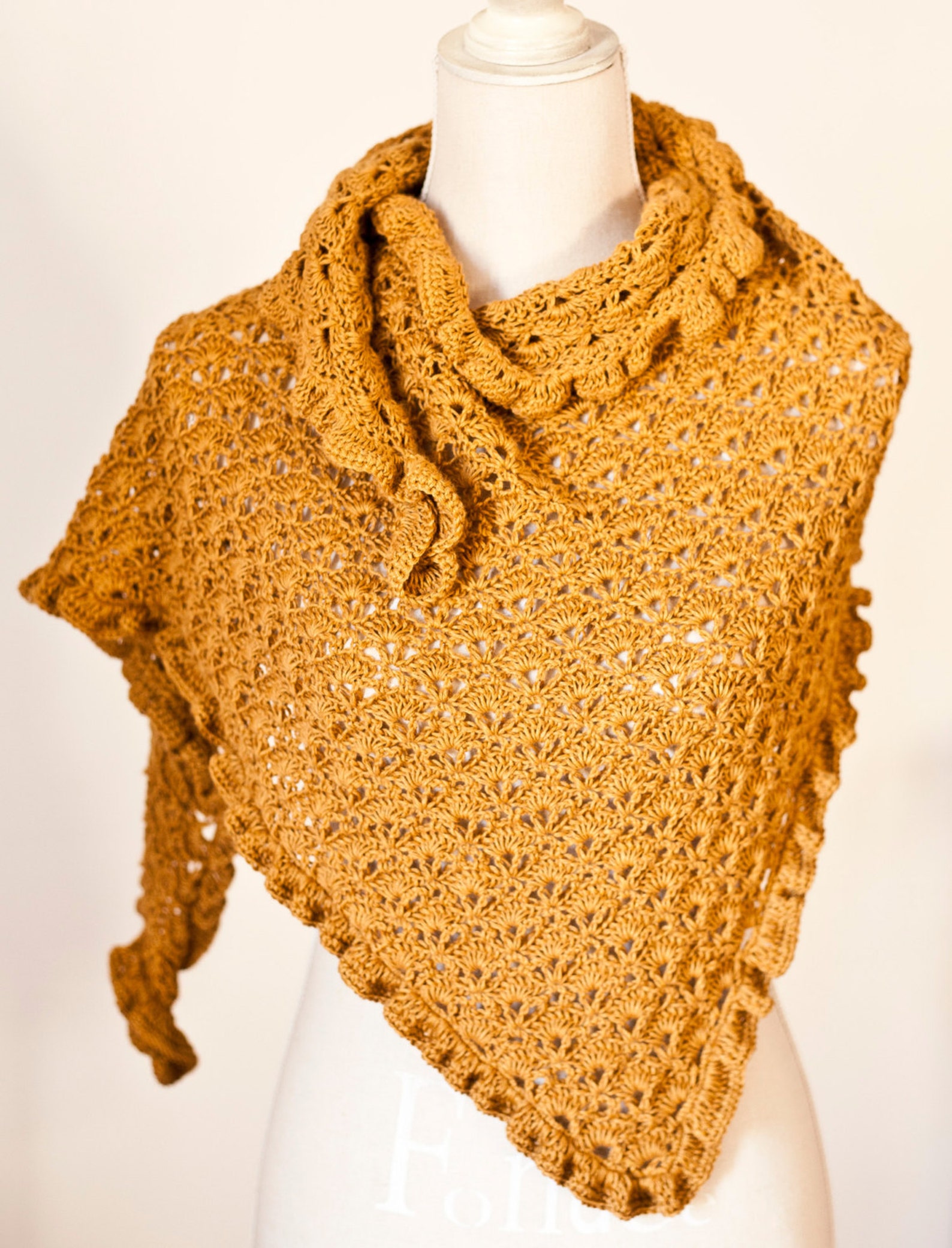 Crochet PATTERN - Ruffle Shawl (english Only) - Etsy