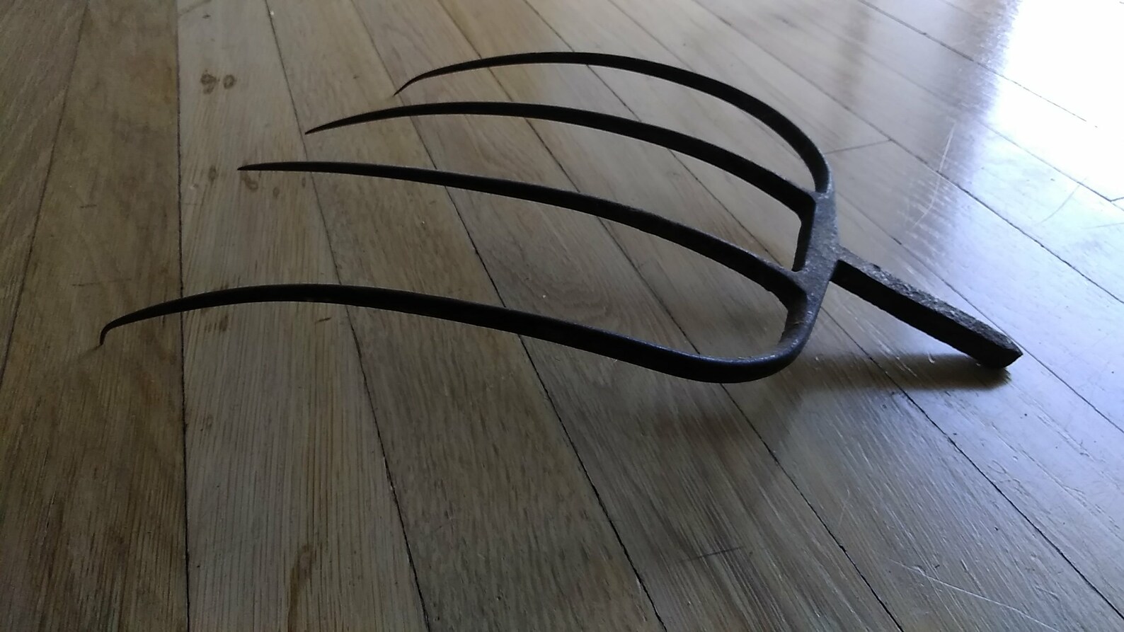 WROUGHT IRON PITCHFORK Antique 4 Tine Farm Pichfork Headiron | Etsy