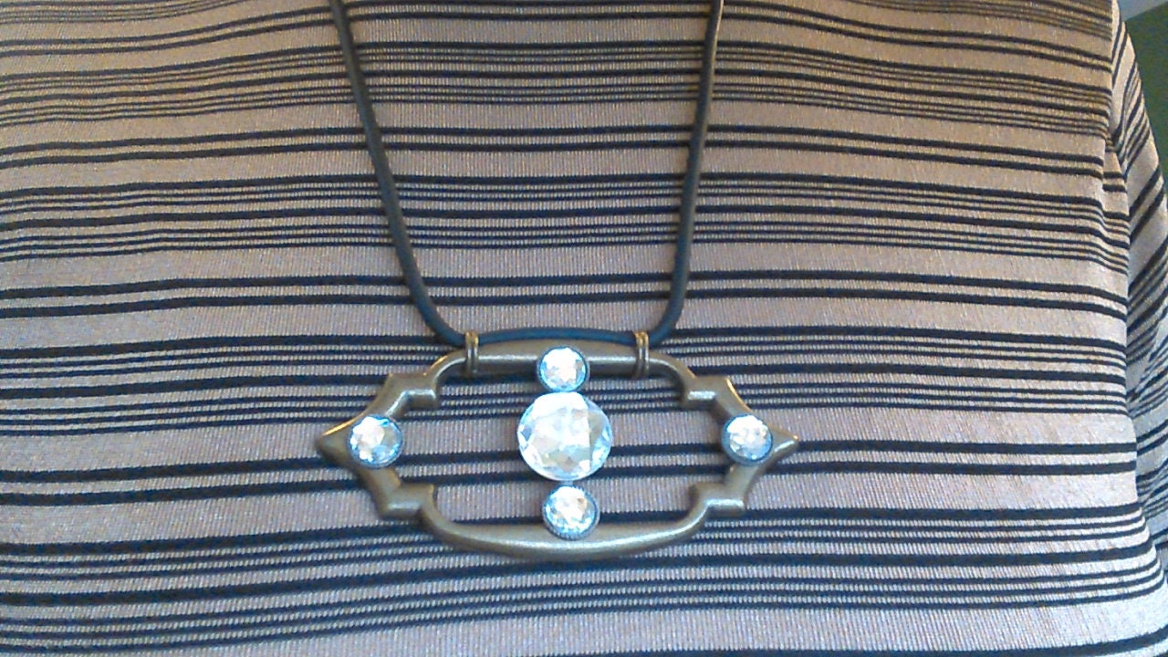 Vint BACKING PLATE W RHINESTONES Repurposed Hardware - Etsy