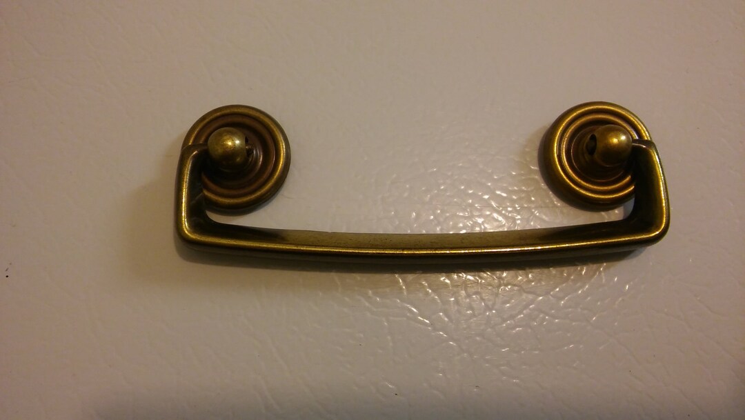MCM HARDWARE HANDLEA 3 1/2"c Brass Drop Handle,drop Pulls,choice of ...