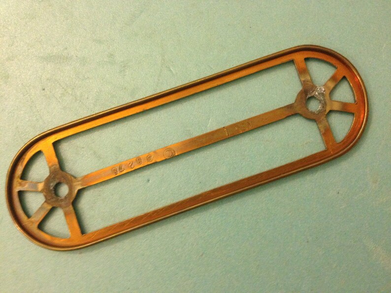 1 Vintage BRASS BACKING PLATE drawer Pullsjewelry - Etsy