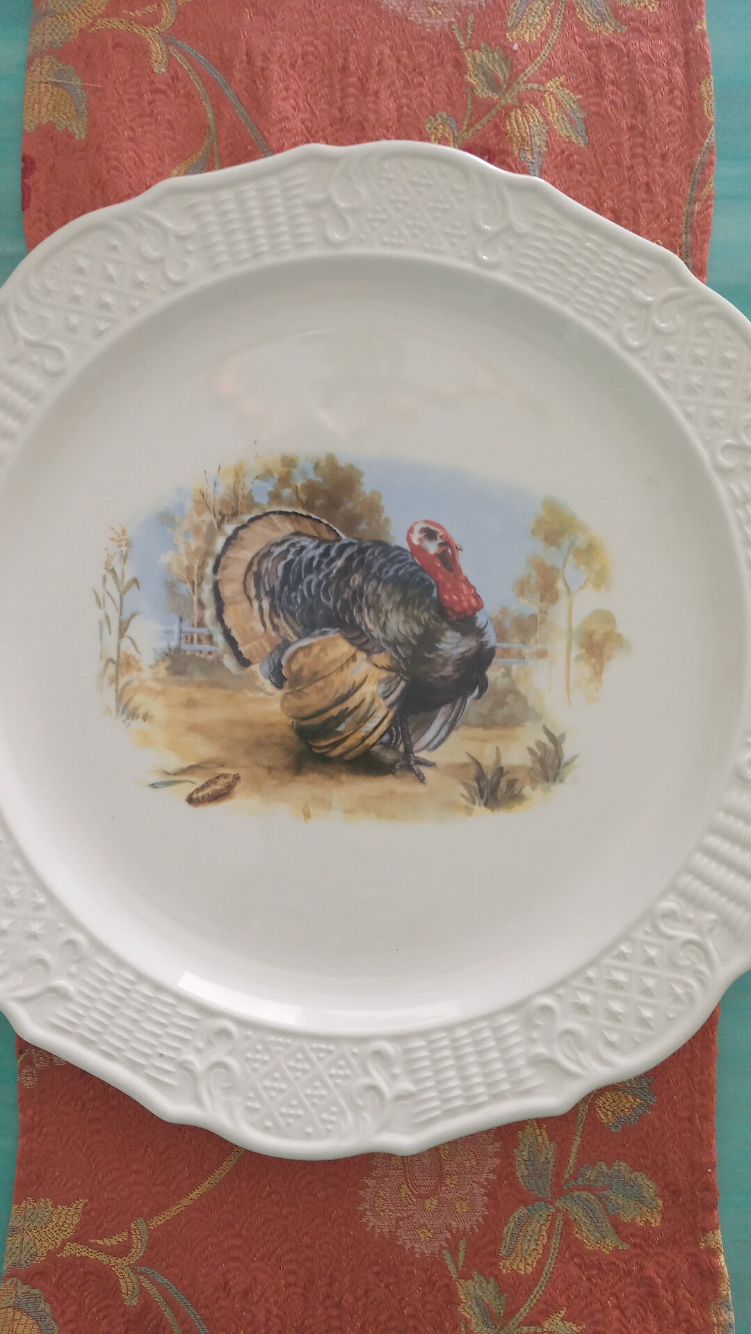 ROUND TURKEY PLATTER by Canonsburg,ceramic Turkey Platter W/ Embossed ...