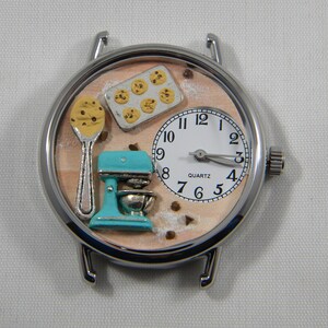 Bakers Watch Making Chocolate Chip Cookies - Etsy