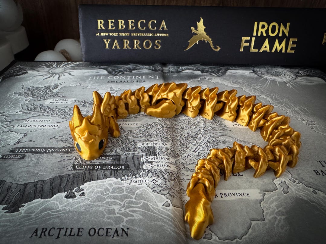 Andarna | Fourth Wing Articulated Dragon Figurine | Tairn and Sgaeyl ...