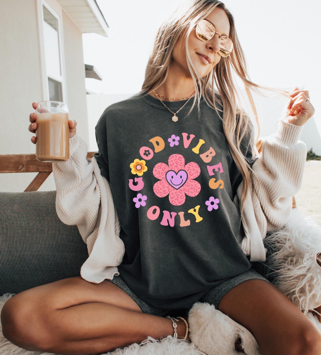 Good Vibes Only Shirt for Women, Retro Floral Sweatshirt, Vintage ...