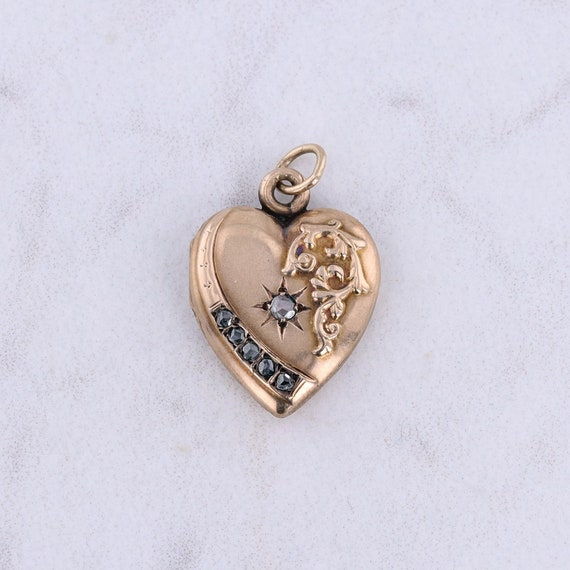 Antique Diamond Heart Locket of 10k Gold - Gem