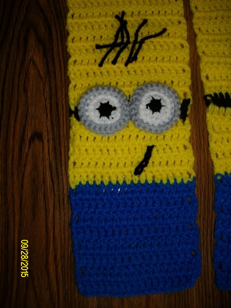 Minion Scarf - Etsy
