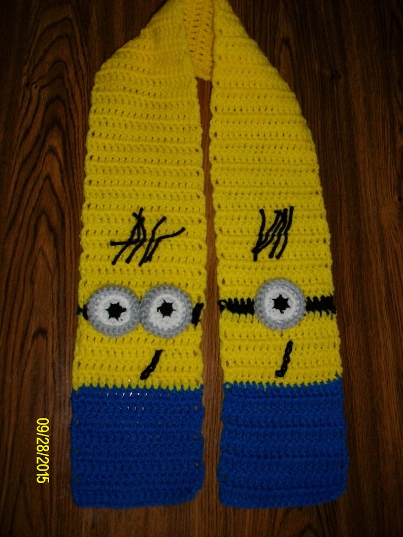 Minion Scarf - Etsy