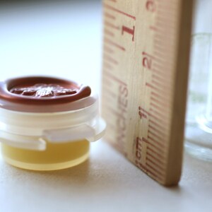 Fragrance Sampler Gift Set Nine Solid Natural Perfume Discovery Set ...