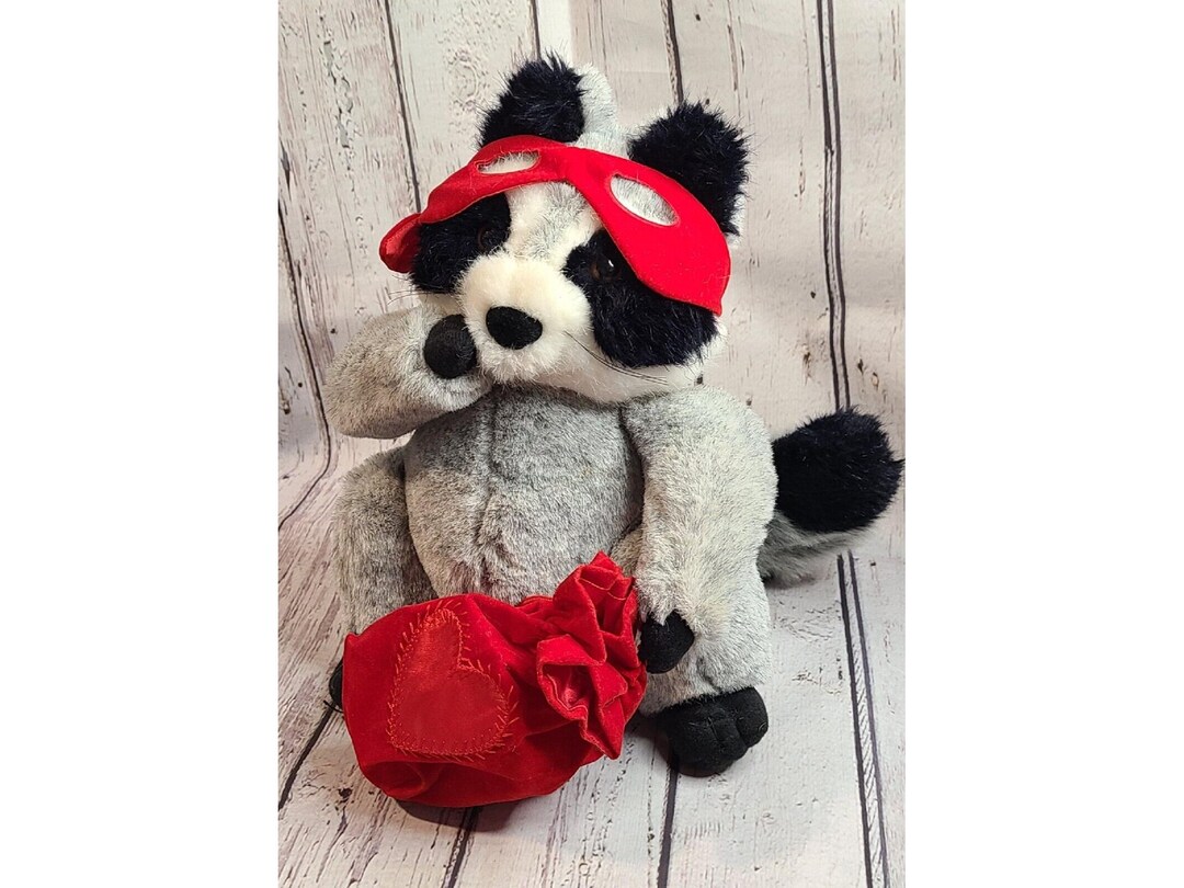 11 Hallmark Love Bandit Raccoon Plush Sassy Cute Hearts Thief ...