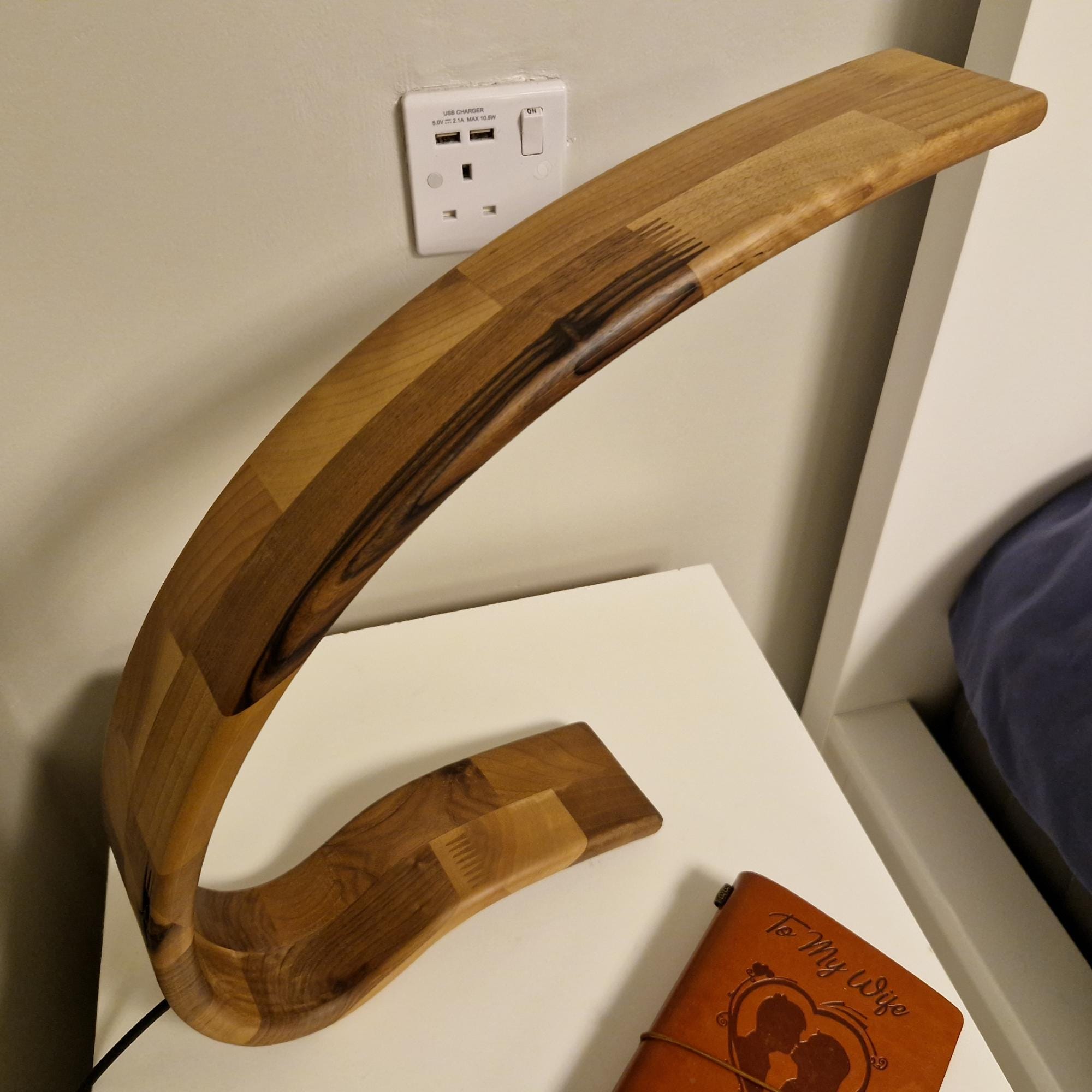 Minimalist Wooden Bedside Lamp, Table Lamp, Desk Accessories, Desk ...