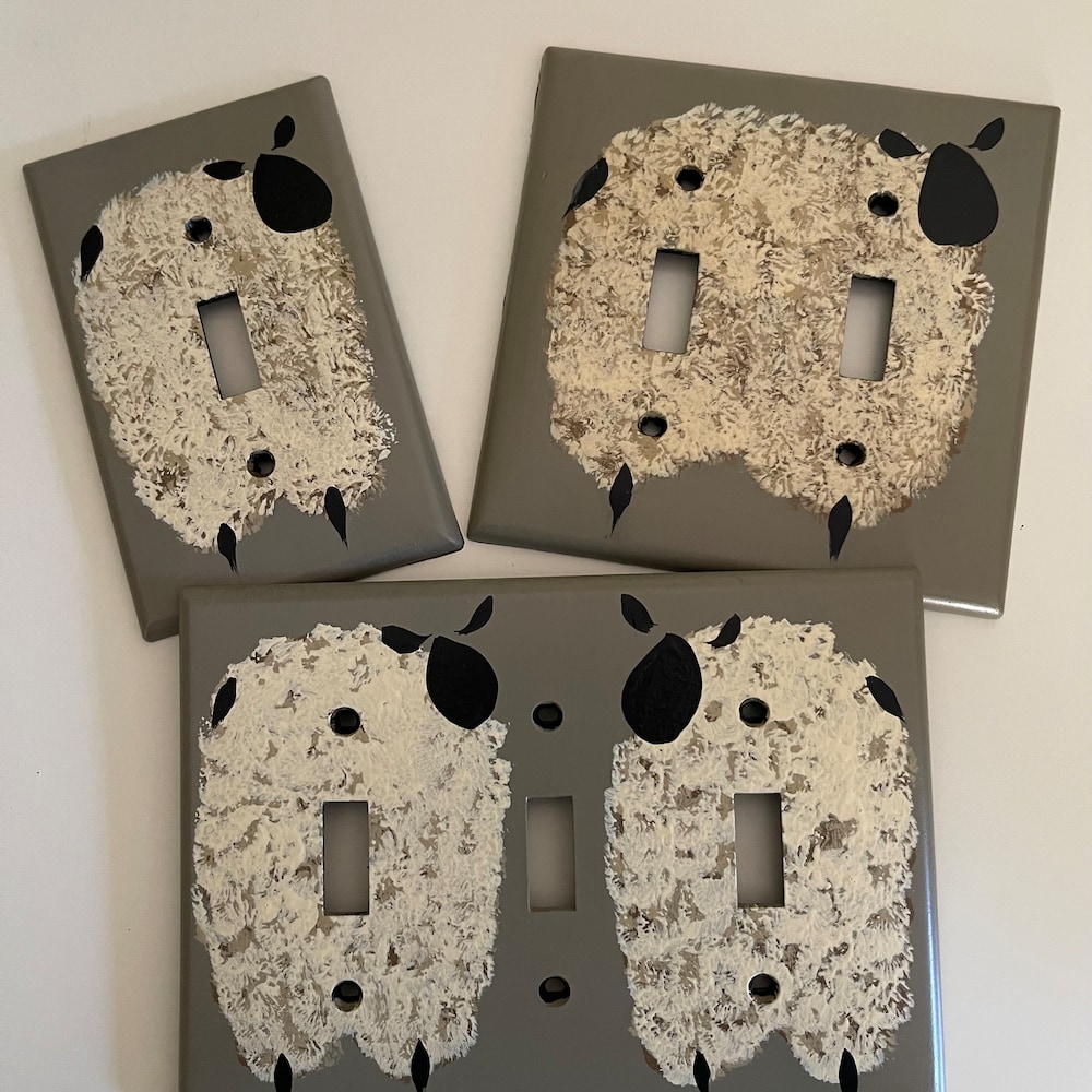 HandPaintedByMara - Etsy