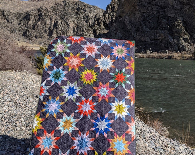 Quilt Pattern Not Alone Star by Plains and Pine - Etsy