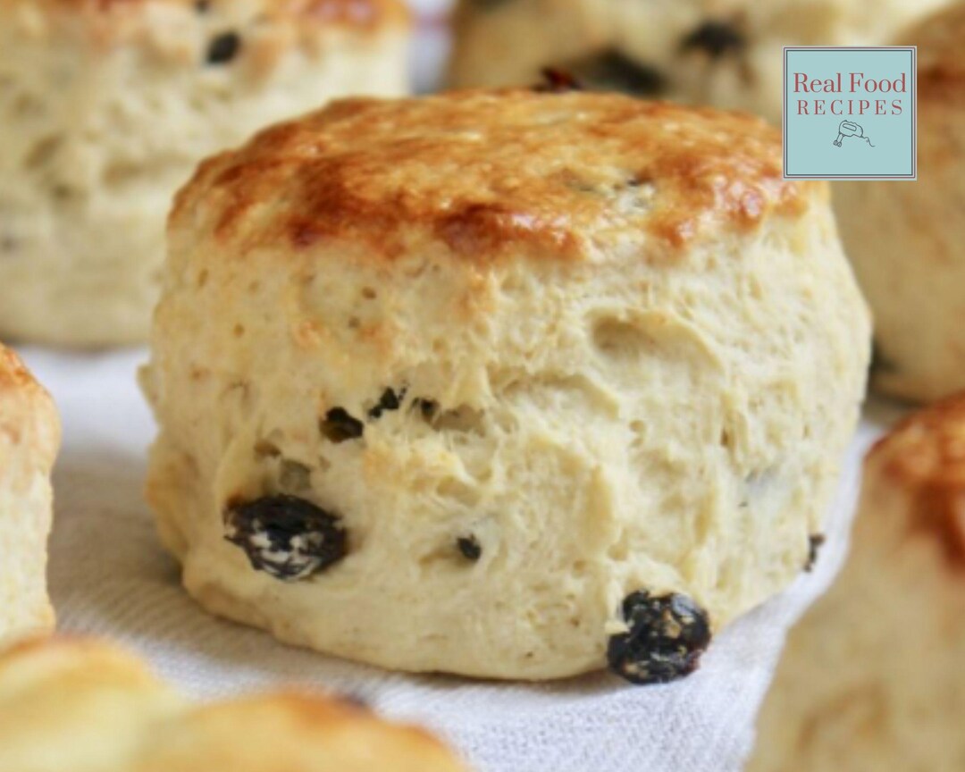 Soft Raisin Scones Recipe Sweet Moist Raisins Brunch Scone Biscuit ...