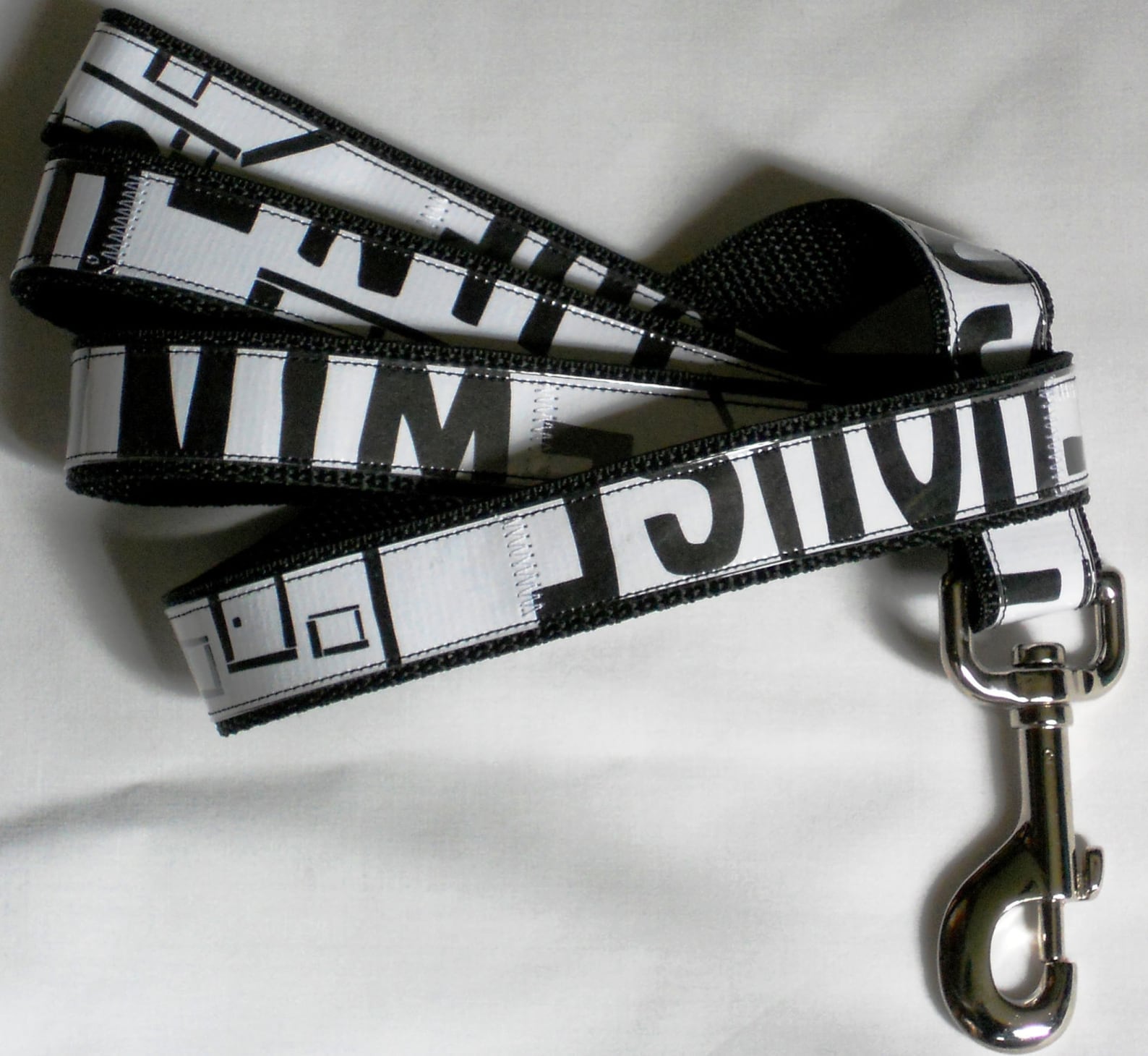 Dog Leash From Recycled House Wine Labels - Etsy