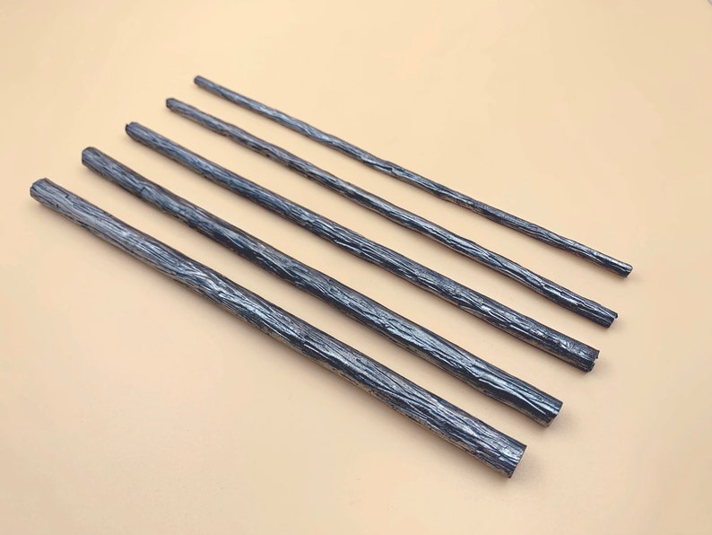 Hand Forged 1 Meter Long Textured Steel Round Bar Hammered Metal Rod ...